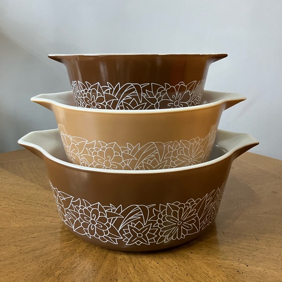 Pyrex | Dining | Vintage 978 Pyrex Woodland Casserole Dish Bowl Set ...